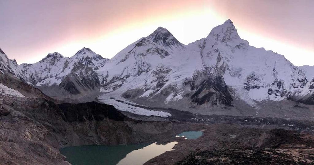 8 Reasons Why You Should Trek to Everest Base Camp