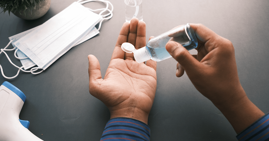 What to include in your first aid kit for an Everest base camp trek?